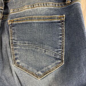 DRIFTWOOD | Jeans | Driftwood Kelly Marion Floral Embroidered Jeans 28 ...